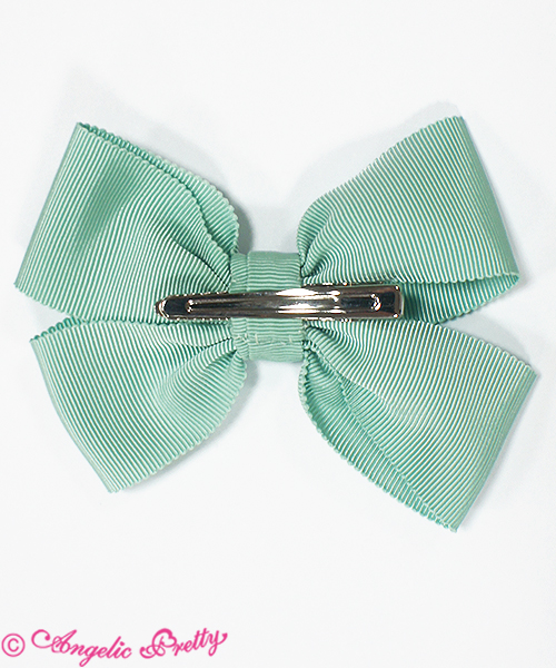 Present Ribbon Clip by Angelic Pretty