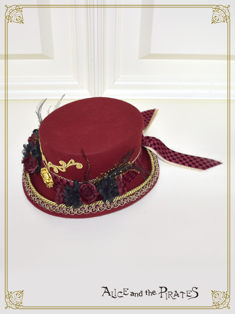 Eleanora ~Capriccio Swings the Curtain~ Hat by Alice and the Pirates
