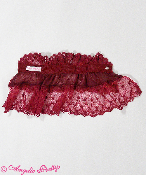 Elegant Pearl Lace Cuffs by Angelic Pretty